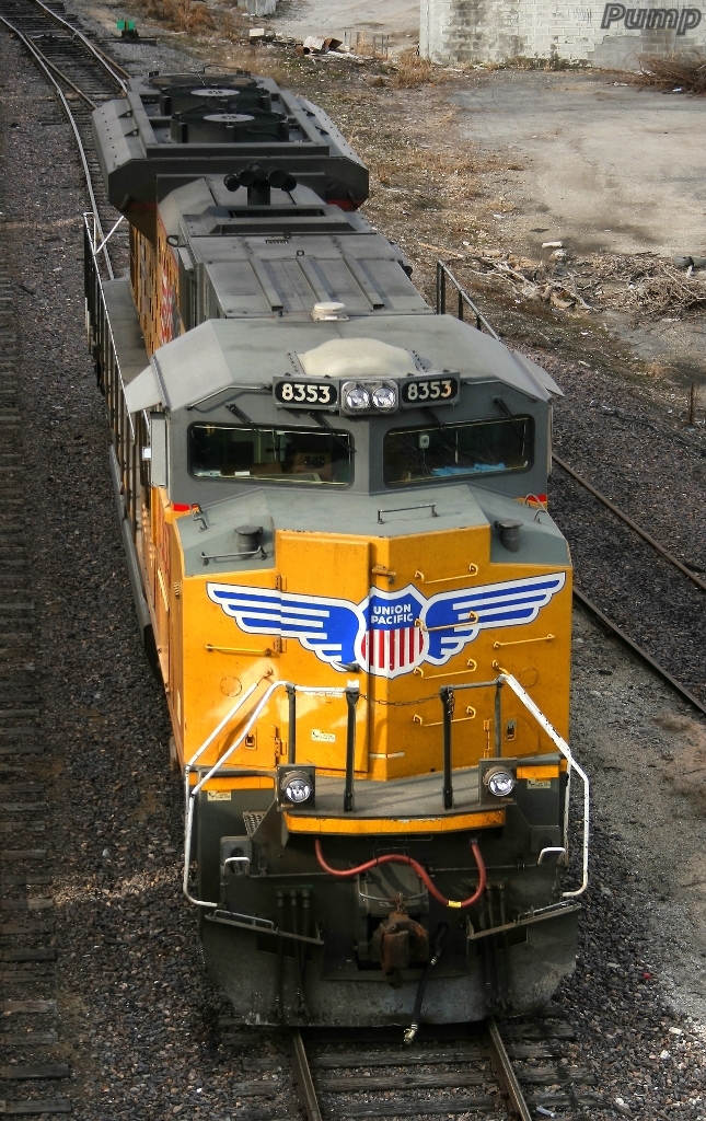 UP 8353 - SD70ACe in UP Neff Yard